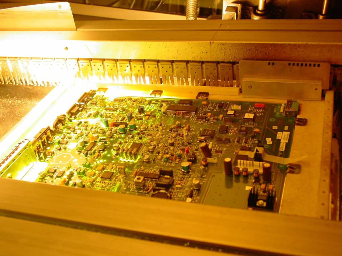 Measuring the Soldering Temperature Profile - PIEK